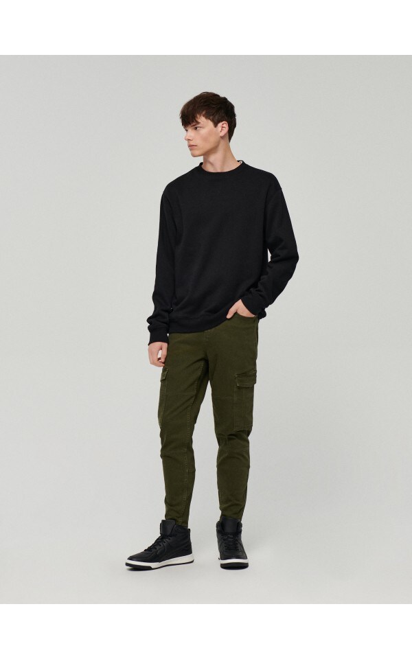 Pantalón vaquero slim fit Color verde empolvado - HOUSE - 5754X-97J
