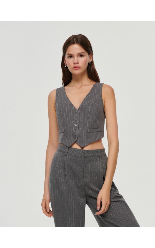 Chaleco con botones Color gris oscuro - HOUSE - 7193Y-90M