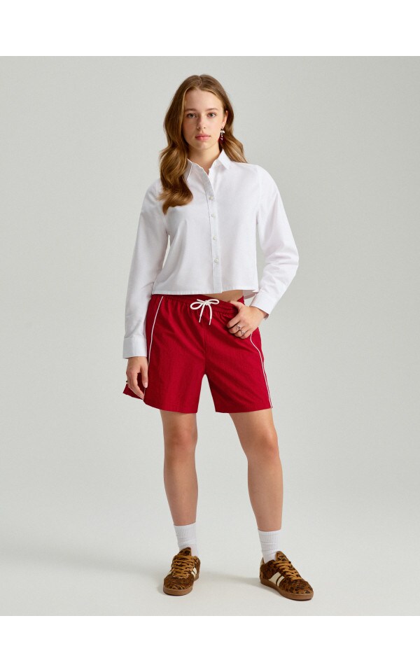 Czerwone szorty w stylu acubi z elastycznym pasem - HOUSE - 973CH-44X