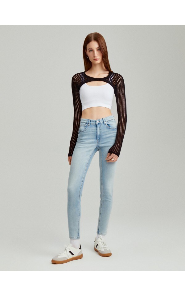 Skinny fit farmerke sa push up efektom boja plava - HOUSE - 8282Z-50J